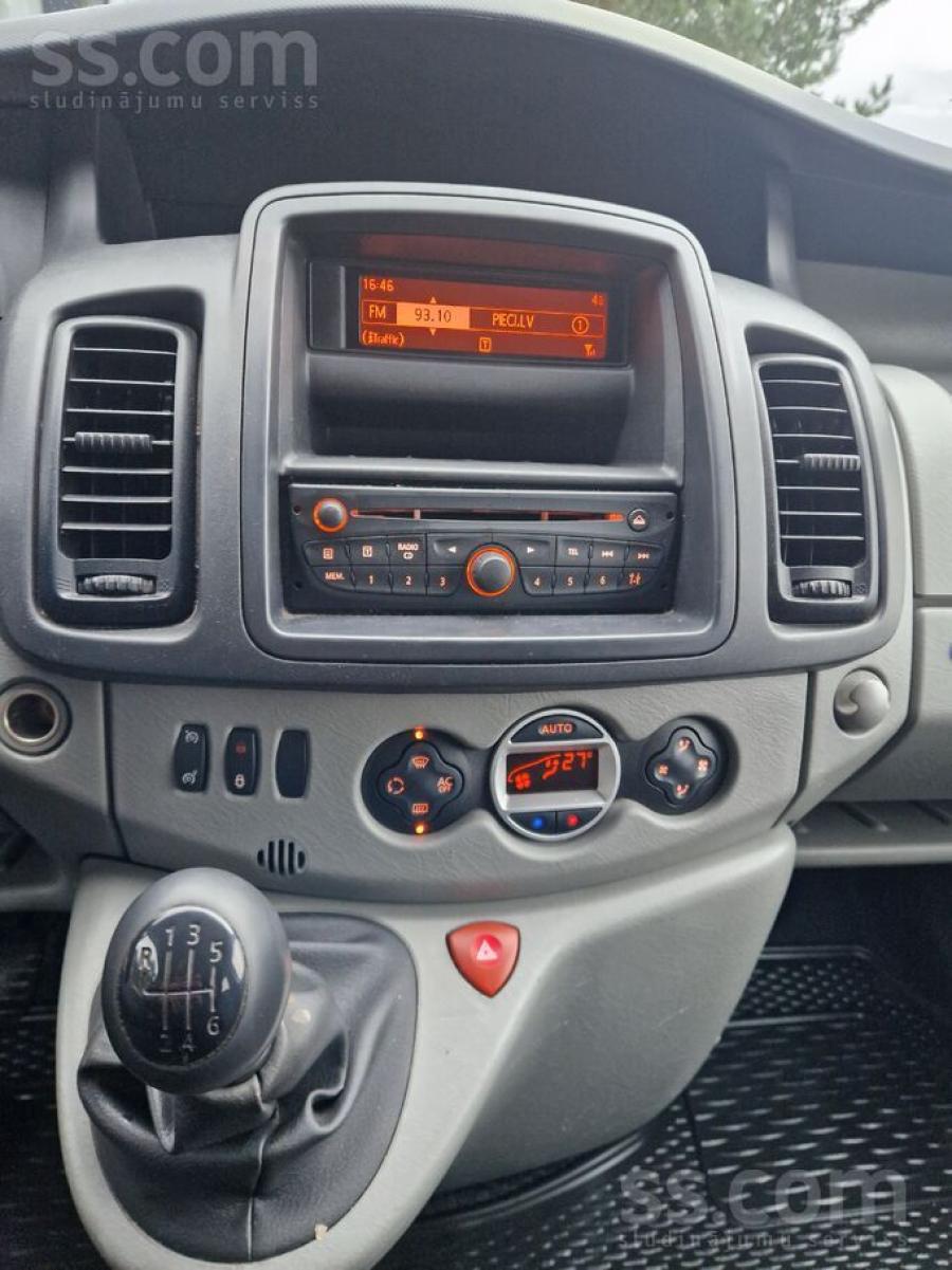 Renault Trafic 2011 Rīga, ar dzinēja tilpumu 2.00 L un nobraukumu 300 tūkst. km par 7199 €, foto 11 vietnē AUTOMOTO.COM.LV