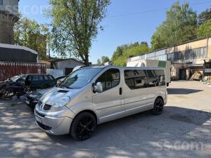 Renault Trafic 2011 in Riga, with an engine capacity of 2.50 L and mileage of 375 thousand km for 8500 €, photo 5 on AUTOMOTO.COM.LV