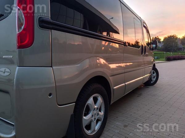 Renault Trafic 2011 in Rezekne, with an engine capacity of 2.50 L and mileage of 315 thousand km for 9200 €, photo 9 on AUTOMOTO.COM.LV