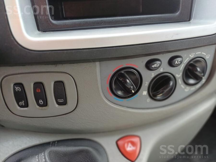 Renault Trafic 2014 in Riga, with an engine capacity of 2.00 L and mileage of 339 thousand km for 6655 €, photo 14 on AUTOMOTO.COM.LV