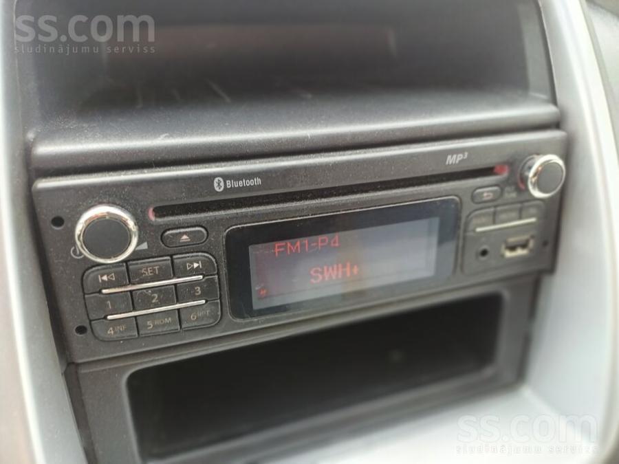 Renault Trafic 2014 in Riga, with an engine capacity of 2.00 L and mileage of 339 thousand km for 6655 €, photo 15 on AUTOMOTO.COM.LV
