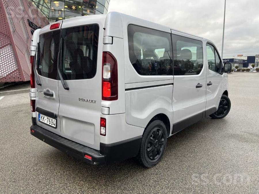 Renault Trafic 2016 in Riga, with an engine capacity of 1.60 L and mileage of 180 thousand km for 12450 €, photo 2 on AUTOMOTO.COM.LV