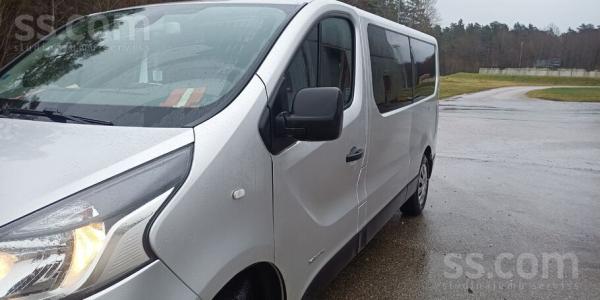 Renault Trafic 2018 Valmiera, ar dzinēja tilpumu 1.60 L un nobraukumu 179 tūkst. km par 12000 €, foto 8 vietnē AUTOMOTO.COM.LV