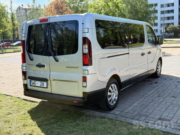 Renault Trafic 2019 in Riga, with an engine capacity of 1.60 L and mileage of 253 thousand km for 12900 €, photo 7 on AUTOMOTO.COM.LV