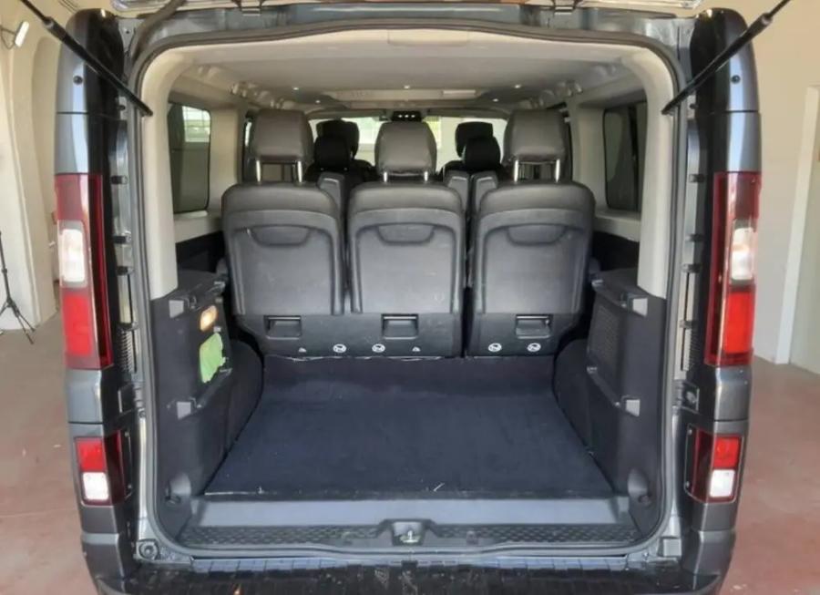 Renault Trafic 2023 Rīga, ar dzinēja tilpumu 2.00 L un nobraukumu 215 tūkst. km par 25490 €, foto 8 vietnē AUTOMOTO.COM.LV