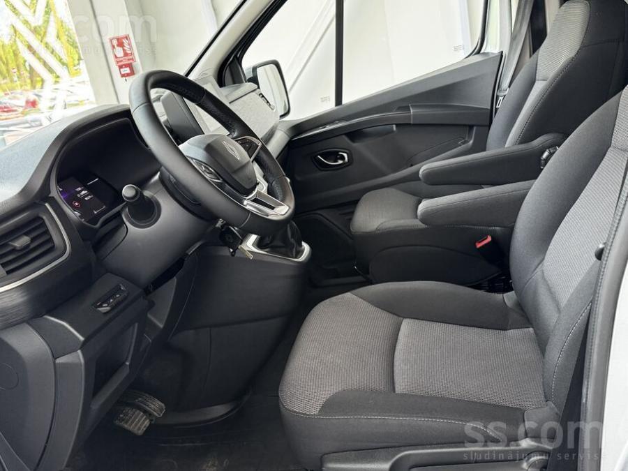 Renault Trafic 2024 in Riga, with an engine capacity of 2.00 L and mileage of 14 thousand km for 40995 €, photo 11 on AUTOMOTO.COM.LV