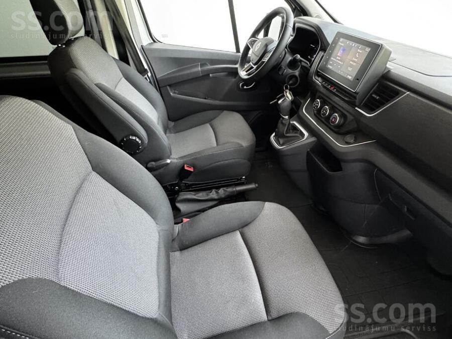 Renault Trafic 2024 in Riga, with an engine capacity of 2.00 L and mileage of 14 thousand km for 40995 €, photo 12 on AUTOMOTO.COM.LV