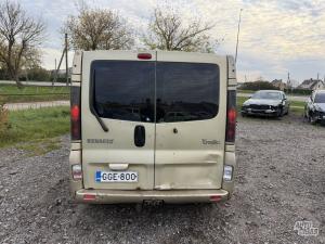 Renault Trafic 2004 in Kelme, with an engine capacity of 1.90 L and mileage of 327 thousand km for 1450 €, photo 9 on AUTOMOTO.COM.LV