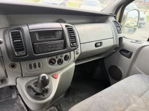 Renault Trafic 2004 in Kelme, with an engine capacity of 1.90 L and mileage of 327 thousand km for 1450 €, photo 12 on AUTOMOTO.COM.LV