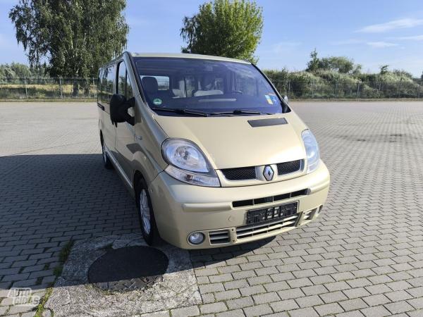 Renault Trafic 2005 in Marijampole, with an engine capacity of 2.50 L and mileage of 275 thousand km for 6650 €, photo 5 on AUTOMOTO.COM.LV