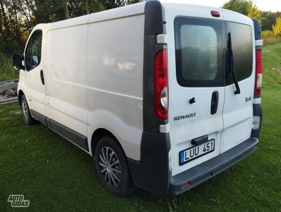 Renault Trafic 2008 in Alytus, with an engine capacity of 1.90 L and mileage of 290 thousand km for 1800 €, photo 3 on AUTOMOTO.COM.LV