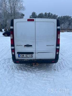 Renault Trafic 2016 in Riga, with an engine capacity of 1.60 L and mileage of 227 thousand km for 8349 €, photo 5 on AUTOMOTO.COM.LV