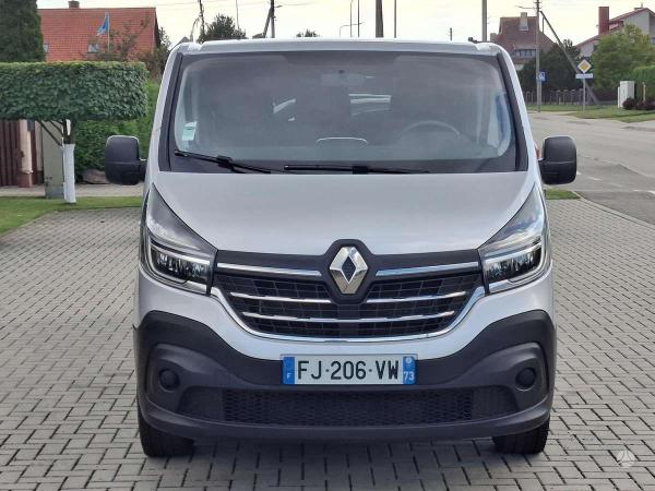 Renault Trafic 2019 in Taurage, with an engine capacity of 2.00 L and mileage of 129 thousand km for 16500 €, photo 9 on AUTOMOTO.COM.LV