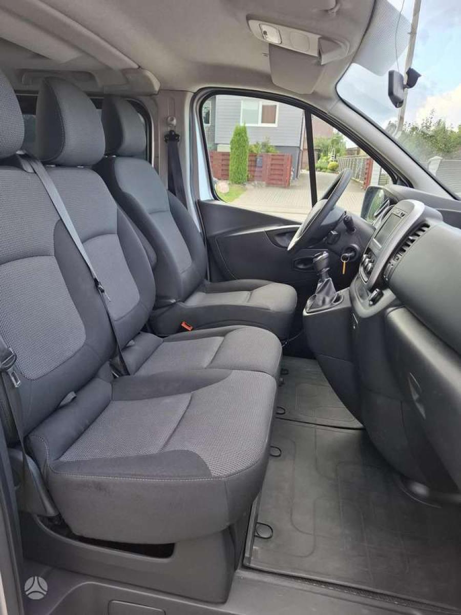 Renault Trafic 2019 in Taurage, with an engine capacity of 2.00 L and mileage of 129 thousand km for 16500 €, photo 13 on AUTOMOTO.COM.LV