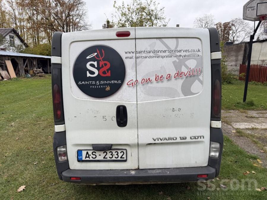 Orange Renault Trafic 2003 in Riga, with an engine capacity of 1.90 L and mileage of 430 thousand km for 2900 €, photo 4 on AUTOMOTO.COM.LV