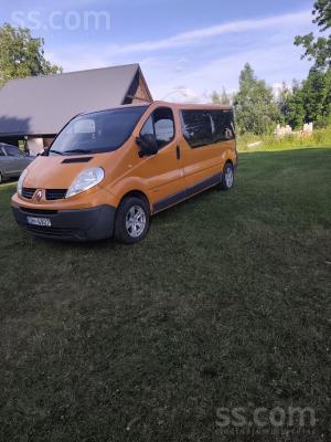 Oranžs Renault Trafic 2007 Gulbene, ar dzinēja tilpumu 2.00 L un nobraukumu 393 tūkst. km par 4200 €, foto  vietnē AUTOMOTO.COM.LV