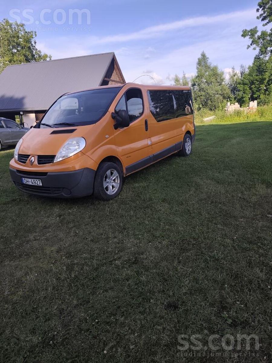 Oranžs Renault Trafic 2007 Gulbene, ar dzinēja tilpumu 2.00 L un nobraukumu 393 tūkst. km par 4200 €, foto 1 vietnē AUTOMOTO.COM.LV