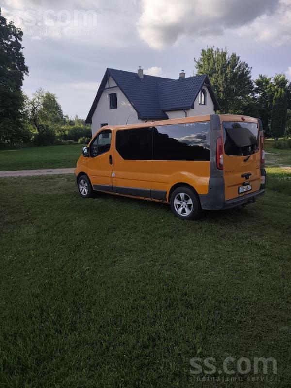 Oranžs Renault Trafic 2007 Gulbene, ar dzinēja tilpumu 2.00 L un nobraukumu 393 tūkst. km par 4200 €, foto 2 vietnē AUTOMOTO.COM.LV