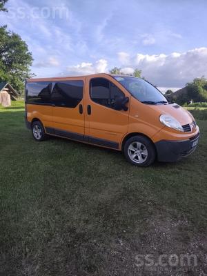 Oranžs Renault Trafic 2007 Gulbene, ar dzinēja tilpumu 2.00 L un nobraukumu 393 tūkst. km par 4200 €, foto 7 vietnē AUTOMOTO.COM.LV