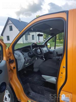 Oranžs Renault Trafic 2007 Gulbene, ar dzinēja tilpumu 2.00 L un nobraukumu 393 tūkst. km par 4200 €, foto 8 vietnē AUTOMOTO.COM.LV