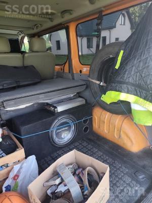 Oranžs Renault Trafic 2007 Gulbene, ar dzinēja tilpumu 2.00 L un nobraukumu 393 tūkst. km par 4200 €, foto 14 vietnē AUTOMOTO.COM.LV