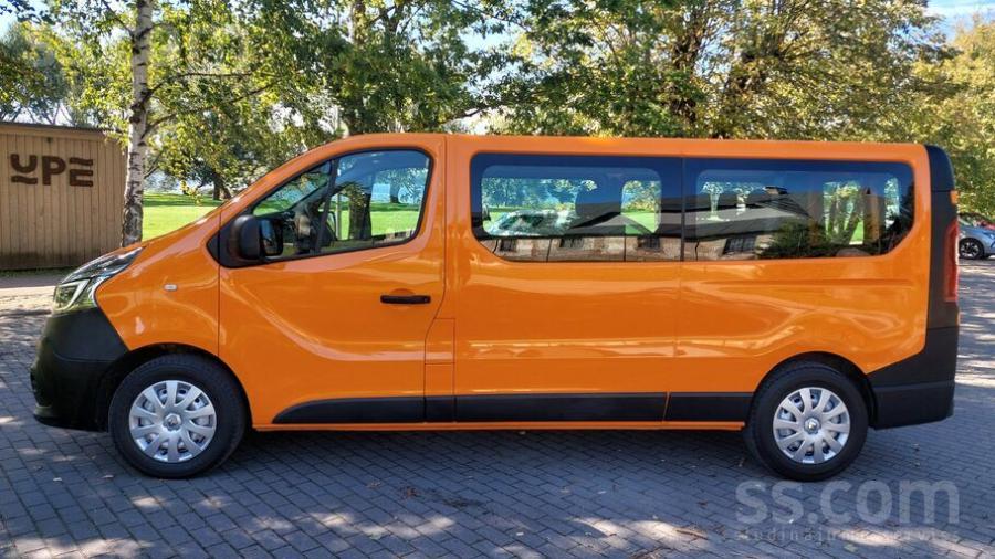 Orange Renault Trafic 2019 in Riga, with an engine capacity of 2.00 L and mileage of 296 thousand km for 15950 €, photo 11 on AUTOMOTO.COM.LV