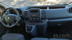 Orange Renault Trafic 2019 in Riga, with an engine capacity of 2.00 L and mileage of 296 thousand km for 15950 €, photo 16 on AUTOMOTO.COM.LV