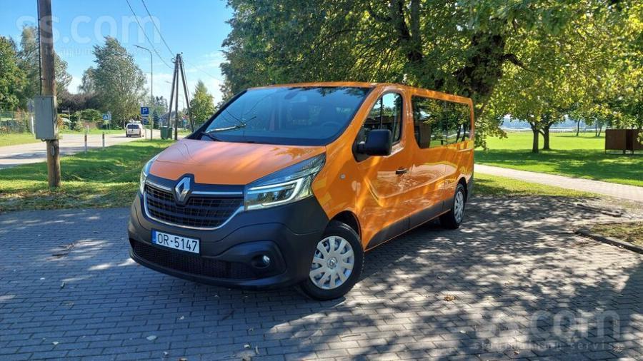 Orange Renault Trafic 2019 in Riga, with an engine capacity of 2.00 L and mileage of 296 thousand km for 15950 €, photo 19 on AUTOMOTO.COM.LV