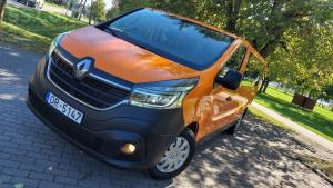 Orange Renault Trafic 2019 in Riga, with an engine capacity of 2.00 L and mileage of 296 thousand km for 15950 €, photo 30 on AUTOMOTO.COM.LV