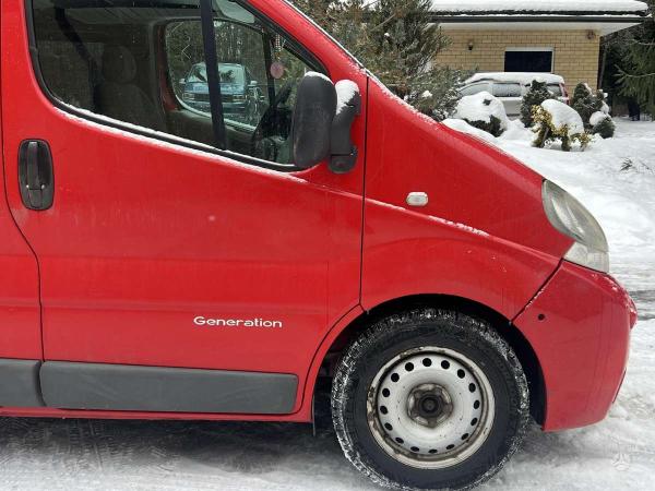 Red Renault Trafic 2006 in Vilnius, with an engine capacity of 2.46 L and mileage of 239 thousand km for 7200 €, photo 12 on AUTOMOTO.COM.LV