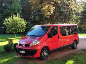 Red Renault Trafic 2007 in Siauliai, with an engine capacity of 2.00 L and mileage of 410 thousand km for 3999 €, photo  on AUTOMOTO.COM.LV