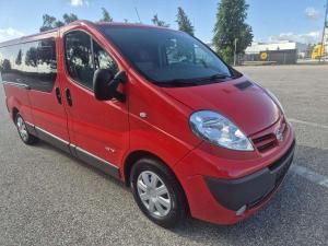 Red Renault Trafic 2012 in Marijampole, with an engine capacity of 2.00 L and mileage of 310 thousand km for 8999 €, photo 7 on AUTOMOTO.COM.LV