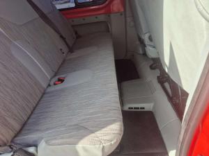 Red Renault Trafic 2012 in Marijampole, with an engine capacity of 2.00 L and mileage of 310 thousand km for 8999 €, photo 13 on AUTOMOTO.COM.LV