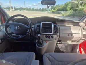 Red Renault Trafic 2012 in Marijampole, with an engine capacity of 2.00 L and mileage of 310 thousand km for 8999 €, photo 16 on AUTOMOTO.COM.LV