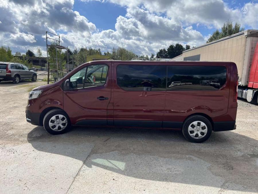 Sarkans Renault Trafic 2023 Viļņa, ar dzinēja tilpumu 2.00 L un nobraukumu 245 tūkst. km par 25410 €, foto 6 vietnē AUTOMOTO.COM.LV
