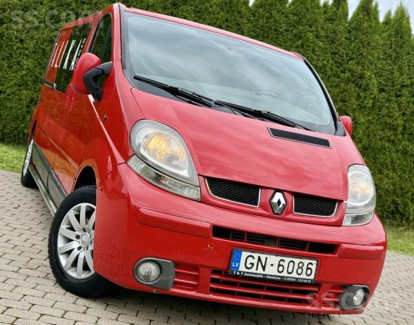 Red Renault Trafic 2003 in Riga, with an engine capacity of 1.90 L and mileage of 479 thousand km for 2590 €, photo 2 on AUTOMOTO.COM.LV