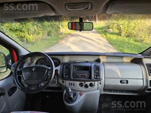Красный Рено Трафик 2005 в Рига, объемом двигателя 1.90 л и пробегом 0 тыс. км за 1900 €, фото 9 на AUTOMOTO.COM.LV