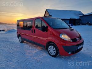 Red Renault Trafic 2006 in Jelgava, with an engine capacity of 2.00 L and mileage of 598 thousand km for 3600 €, photo  on AUTOMOTO.COM.LV