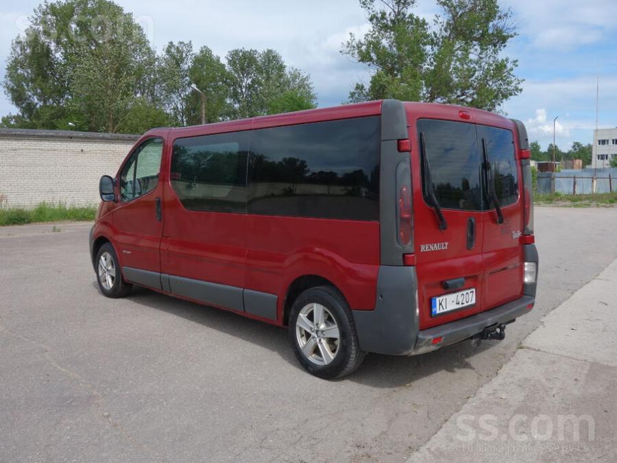 Red Renault Trafic 2006 in Riga, with an engine capacity of 2.50 L and mileage of 0 thousand km for 4350 €, photo 14 on AUTOMOTO.COM.LV