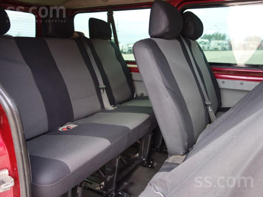 Red Renault Trafic 2006 in Riga, with an engine capacity of 2.50 L and mileage of 0 thousand km for 4350 €, photo 20 on AUTOMOTO.COM.LV