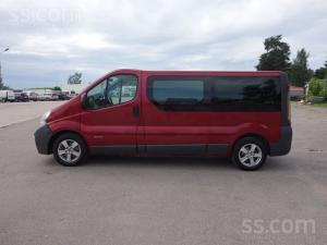 Red Renault Trafic 2006 in Riga, with an engine capacity of 2.50 L and mileage of 0 thousand km for 4350 €, photo 27 on AUTOMOTO.COM.LV