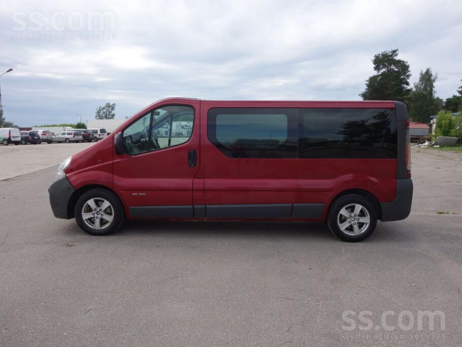 Red Renault Trafic 2006 in Riga, with an engine capacity of 2.50 L and mileage of 0 thousand km for 4350 €, photo 27 on AUTOMOTO.COM.LV