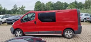 Sarkans Renault Trafic 2006 Valmiera, ar dzinēja tilpumu 1.90 L un nobraukumu 311 tūkst. km par 3850 €, foto 12 vietnē AUTOMOTO.COM.LV