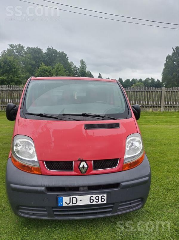 Sarkans Renault Trafic 2006 Valmiera, ar dzinēja tilpumu 1.90 L un nobraukumu 395 tūkst. km par 2500 €, foto 2 vietnē AUTOMOTO.COM.LV