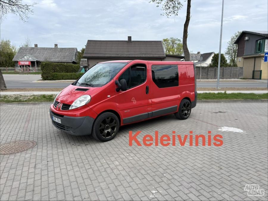 Sarkans Renault Trafic 2008 Utena, ar dzinēja tilpumu 2.00 L un nobraukumu 380 tūkst. km par 4180 €, foto 1 vietnē AUTOMOTO.COM.LV