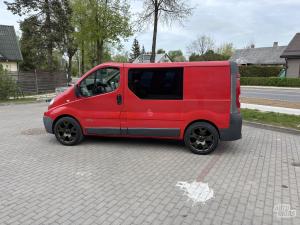 Sarkans Renault Trafic 2008 Utena, ar dzinēja tilpumu 2.00 L un nobraukumu 380 tūkst. km par 4180 €, foto 7 vietnē AUTOMOTO.COM.LV