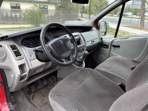 Sarkans Renault Trafic 2008 Utena, ar dzinēja tilpumu 2.00 L un nobraukumu 380 tūkst. km par 4180 €, foto 9 vietnē AUTOMOTO.COM.LV