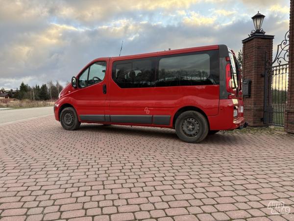 Sarkans Renault Trafic 2010 Klaipėda, ar dzinēja tilpumu 2.00 L un nobraukumu 219 tūkst. km par 5800 €, foto 2 vietnē AUTOMOTO.COM.LV