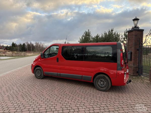 Sarkans Renault Trafic 2010 Klaipėda, ar dzinēja tilpumu 2.00 L un nobraukumu 219 tūkst. km par 5800 €, foto 3 vietnē AUTOMOTO.COM.LV