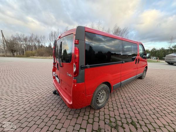 Sarkans Renault Trafic 2010 Klaipėda, ar dzinēja tilpumu 2.00 L un nobraukumu 219 tūkst. km par 5800 €, foto 6 vietnē AUTOMOTO.COM.LV